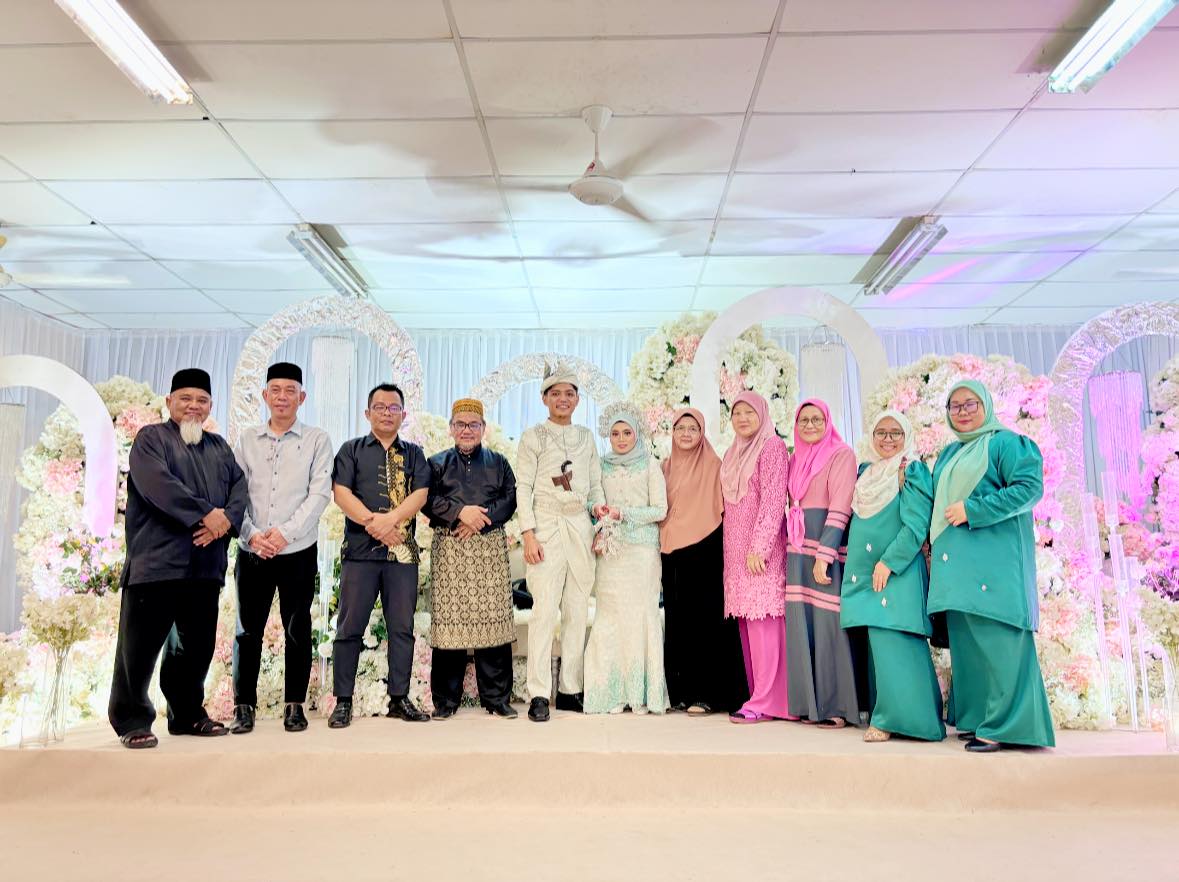 UPPM N.70 Kukusan Menghadiri Majlis Perkahwinan - YB Rina Hj. Jainal